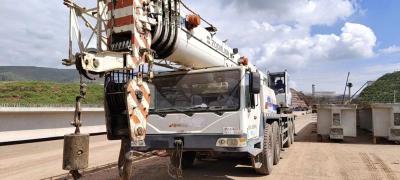 China 80t Truck Crane Used Hydraulic Crane at Very 2013 Zoomlion 80V Good Mobile Crane for sale