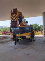 China 110ton Mobile Crane Hoist Crane Truck-Mounted Telescopic Crane for Heavy Duty Lifting for sale