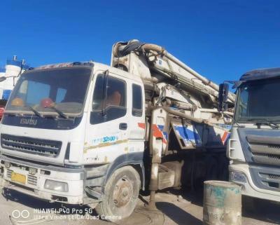 China 2011 47m Zm Concrete Pump on I. Suzu Truck Concrete Boom Pump Used Heavy Equipment for sale