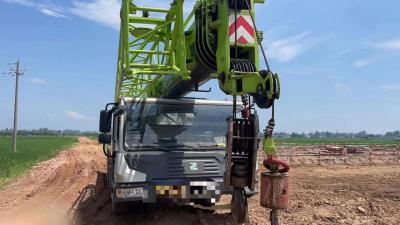 China 25t 35t 50t 80t 100t Truck Crane Mobile Crane Truck Mounted Crane Shaft Number 3 for sale
