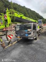 China 2021 Zoomlion ZTC250A552 25T Truck Crane with 41m Boom and Euro V Emission Standards for sale