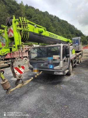 China 2021 Zoomlion ZTC250A552 25T Truck Crane with 41m Boom and Euro V Emission Standards for sale