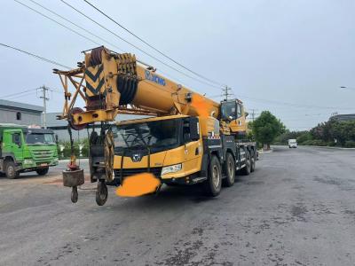 China 18 Years Xg 80 Tons Truck Crane with Five-Arm Jib and Maximum Lifting Height 40m for sale