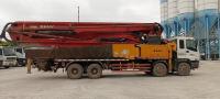 China Zoomlion Putzmeister 52m Concrete Boom Pump Truck 44000kgs Cylinder Type Structure for sale