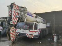 China 260 Tons of Truck Cranes Zoomlion Large Lifting Equipment in 2012 After-sales Service for sale