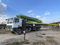 China Renovated 2013 Zoomlion 56m Concrete Pump Truck Semi-Dry Shotcrete Type Benz Chassis for sale