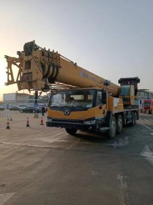 China 15 Years Xg 50 Tons Car Crane in Good Condition with Folding Design and Affordable for sale