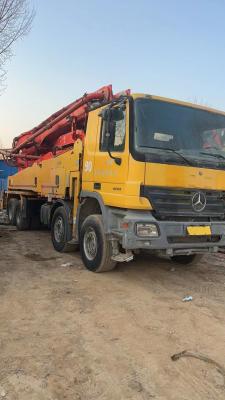 China 46m 49m 56m Concrete Pump Ready Mix Beton Pump Used for Orange Construction Projects for sale