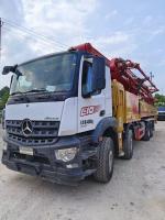 China Mercedes Benz Chassis Mounted Concrete Beton Pump for Red Used Construction Projects for sale