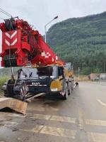 China Maximum Lifting Weight 16t S Any All-Road Crane 300-Ton Truck Crane with Super Lift for sale
