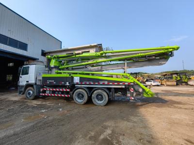 China 13750*2500*4000 Zoomlion 63m Concrete Pump Boom Pump Used 2014 Renovated Condition for sale