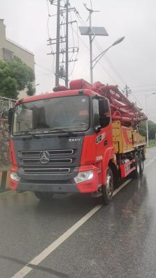 China 43m Heavy Equipment Hydraulic Concrete Boom Pump Truck with Vibrating Amplitude 2.6mm for sale