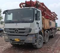 China Red 2013 Putzmeister 56m Concrete Pump Mounted Beton Pump on Benz Chassis Perfect Performance for sale