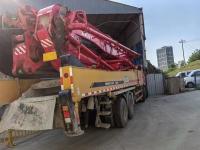 China 60m Boom Pump Truck Mounted Pump with 53000kgs Capacity and Vibrating Amplitude of 2.6mm for sale
