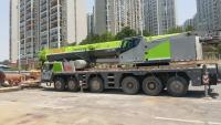 China Zoomlion Green All Pavement Mobile Crane Truck Mounted For Construction Needs for sale