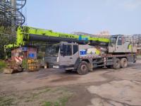 China Zoomlion 25 Ton Truck Crane With 3 Shafts And 40m Maximum Lifting Height for sale