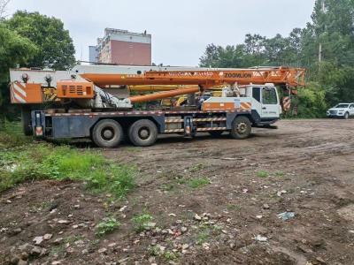 China Zoomlion Mobile Truck Cranes Used Energy Efficient Hydraulic Mobile Crane for sale