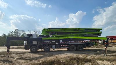 China 2013 Zoomlion 52m Concrete Pump Truck Pump Beton Pump on Benz Truck for Ready Mix for sale
