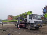 China Structure Cylinder Type Used Zoomlion 47m Concrete Pump Truck for Construction Needs for sale
