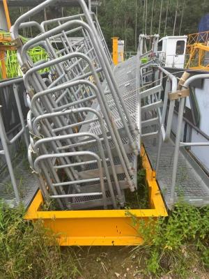 China Maximum Lifting Height 50-100m Used Tower Crane W6515-8 with 23b Dismountable Section for sale