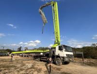 China Semi-Dry Shotcrete Type Concrete Pump for 2013 Zoomlion 56m Beton Mixer Batching Plant on Mercedes-Benz for sale
