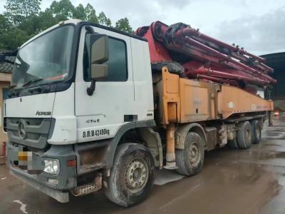 China 52m Concrete Pump Truck with 2.6mm Vibrating Amplitude and Good Original Condition for sale