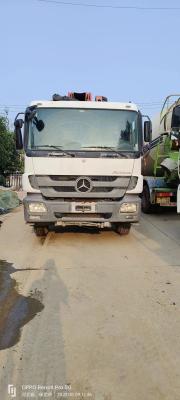 China 2012 52m Concrete Pump Truck with Vibrating Amplitude 2.6mm in Perfect Original Condition for sale