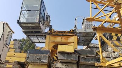 China Yellow Zoomlion Used Tower Crane 7020-12 Flat Head Tower for Your Construction Needs for sale