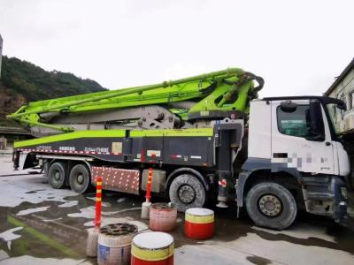 China Zoomlion 56m Concrete Pump Truck with 2.6mm Vibrating Amplitude and After-sales Service for sale