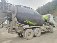 China 2017 Zoomlion HOWO 12 Cubic Meter Used Concrete Mixer Truck with 2500kg Rated Mass for Construction Projects for sale
