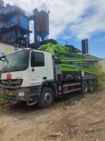 China Company Directly Offers Red Used Zoomlion Concrete Pump Truck with 38m Vertical Reach for sale