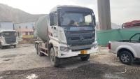 China 12 Square Meters Mobile Concrete Trucks With High Load Capacity for sale