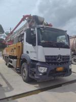 China Xg Concrete Pump Truck with 52m Vertical Reach Installed on a Mercedes-Benz Truck for sale