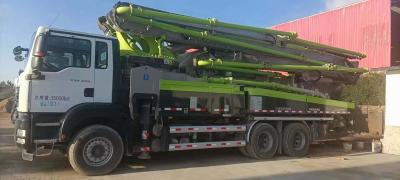 China 23 Years Zoomlion Concrete Pump Truck 62 Meters on Mercedes-Benz Chassis and Efficiency for sale