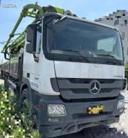China 49m Zoomlion Concrete Pump Truck on Mercedes-Benz Chassis for and 43m Horizontal Reach for sale