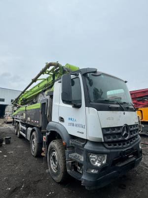 China Zoomlion Concrete Pump Truck 56m Vertical Reach Using Mercedes-Benz Chassis for 20 Years for sale