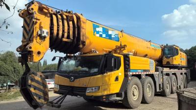 China Maximize Your Efficiency with 2021 Manufactured XCA300 300 tons Mobile Truck Cranes for sale