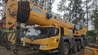 China Sale Zoomlion XCA220 220 Ton Mobile Truck Crane 6-Section Boom Used 2012 Location for sale