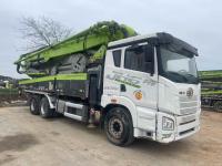 China ZOOMLION 50M Concrete Pumps with 49.3M Maximum Cloth Height for sale