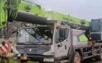 China FIve-Arm Crane Jib ZTC251V552 2018 Years Zoomlion Mobile Crane 25tons for Heavy-Duty Construction Projects for sale