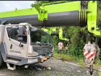 China FIve-Arm Crane Jib ZTC950E5 2021 Years Zoomlion Mobile Crane 95tons for Heavy-Duty Construction Projects for sale