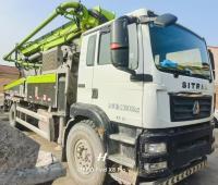 China 2021 Zoomlion 38-meter concrete pump truck is compact and flexible for use on narrow roads. for sale