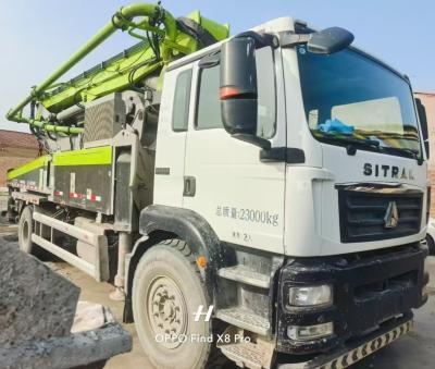 China 2021 Zoomlion 38-meter concrete pump truck is compact and flexible for use on narrow roads. for sale