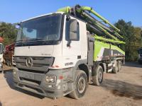 China Used 2019 Zoomlion 56m Concrete Pump Truck Mercedes-Benz Chassis Euro 5 for sale