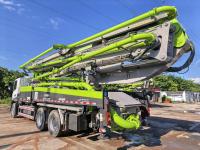 China Used 2021 Zoomlion 52m Concrete Pump Truck Mercedes-Benz Chassis Euro 5 for sale