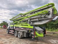 China Used 2021 Zoomlion 52m Concrete Pump Truck Mercedes-Benz Chassis Euro 5 for sale