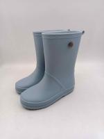 China Fashionable Matt Finished Boys Rain Boots Kids PVC Wellington Boots With Back Loop for sale