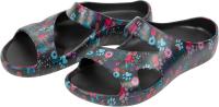 China EVA Sole Ultra Lightweight Comfortable Beach Sandals Slippers Anti Slip Quick Drying for sale