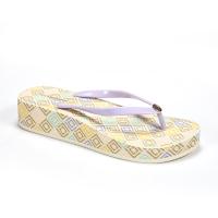 China Outdoor Use Women Wedge Flip Flop Wrapped Up Print Ladies Summer Sandals for sale