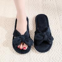 China Classical Designs Women's Indoor Slippers Soft Sole Open Toe House Slippers OEM for sale